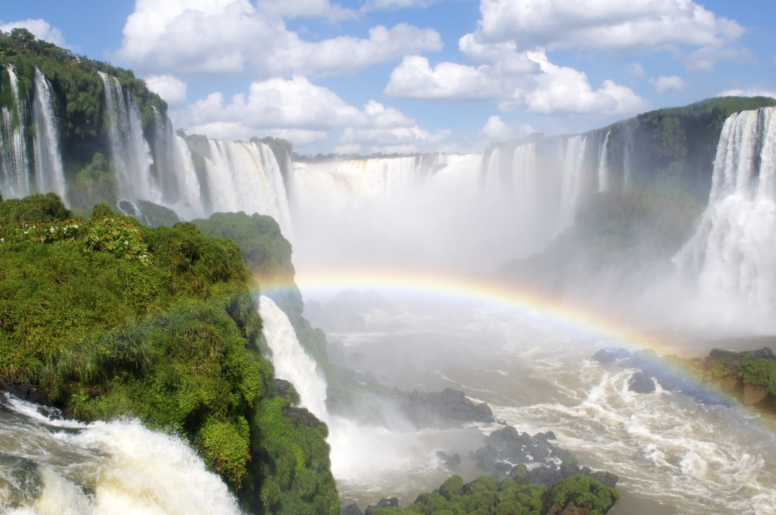 ¿Cuánto es la superficie del Parque Nacional Iguazú? | Encanto Web